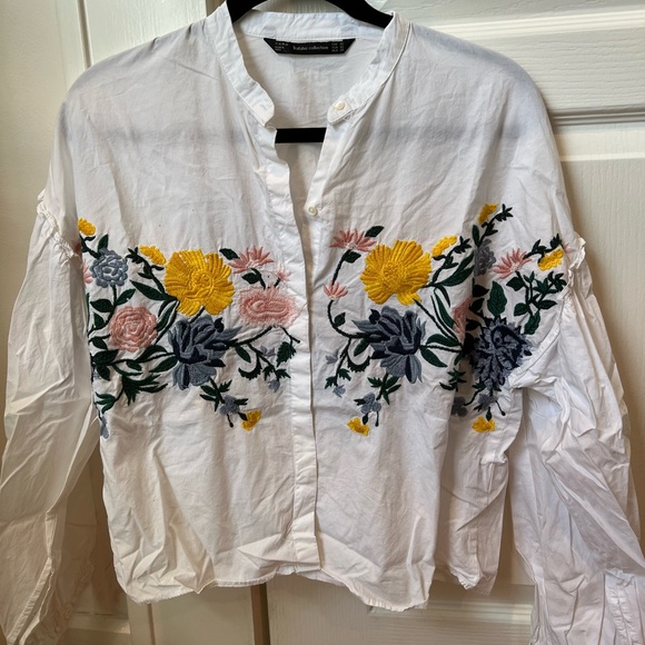 Zara | Tops | Zara Embroidered Floral Button Down | Poshmark